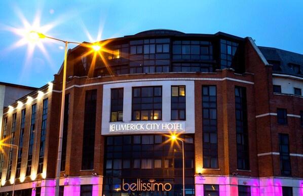 Book Limerick City Hotel in Limerick | Hotels.com