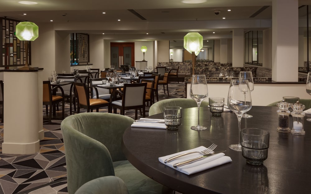 Hilton London Paddington: 2019 Room Prices $128, Deals & Reviews | Expedia