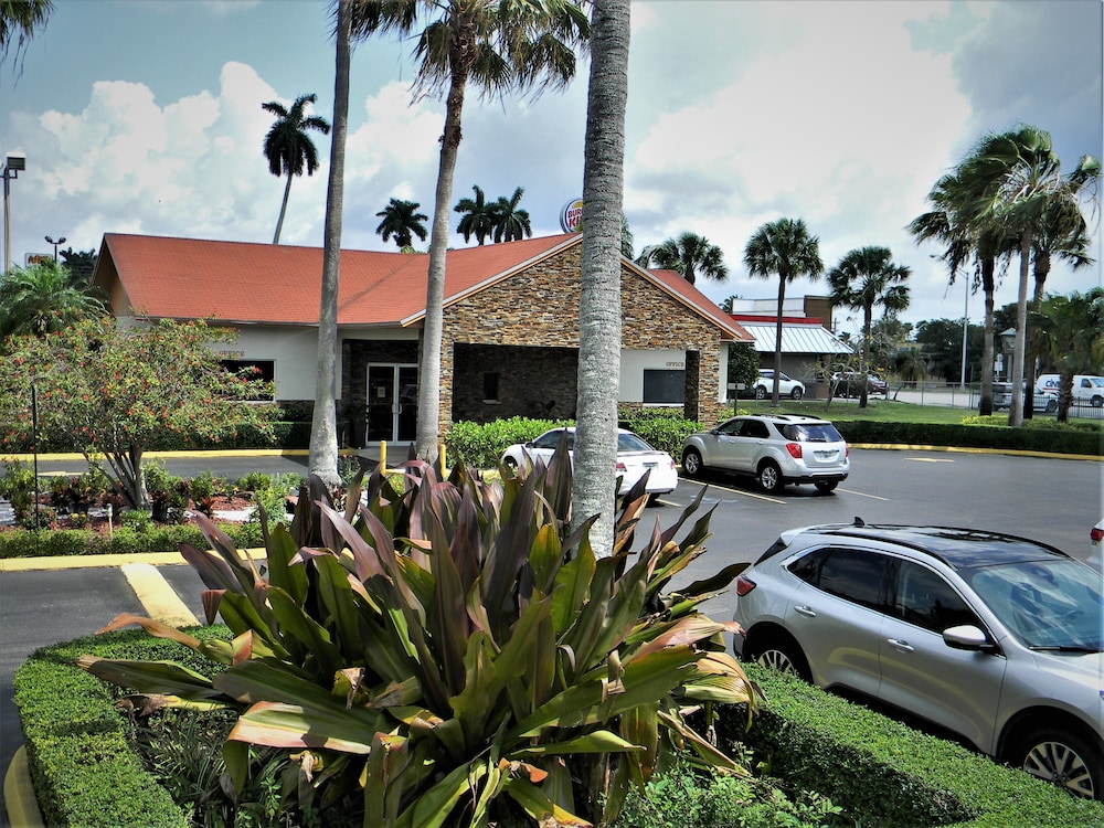 Fairway Inn Florida City Homestead Everglades: AU$123 Deals & Reviews ...