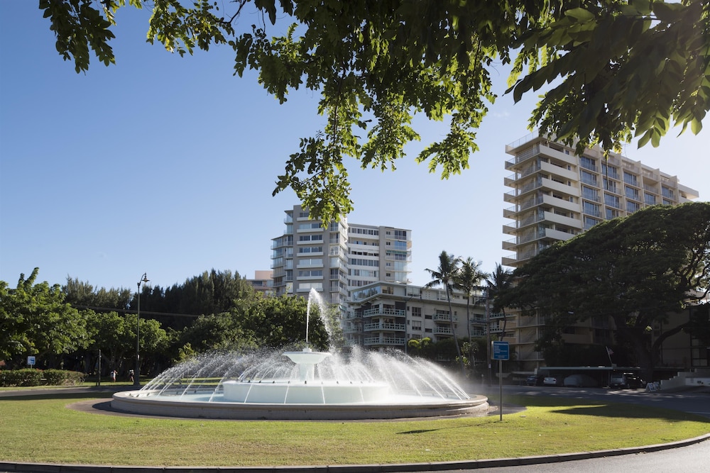 Lotus Honolulu at Diamond Head in Honolulu | Best Rates & Deals on Orbitz