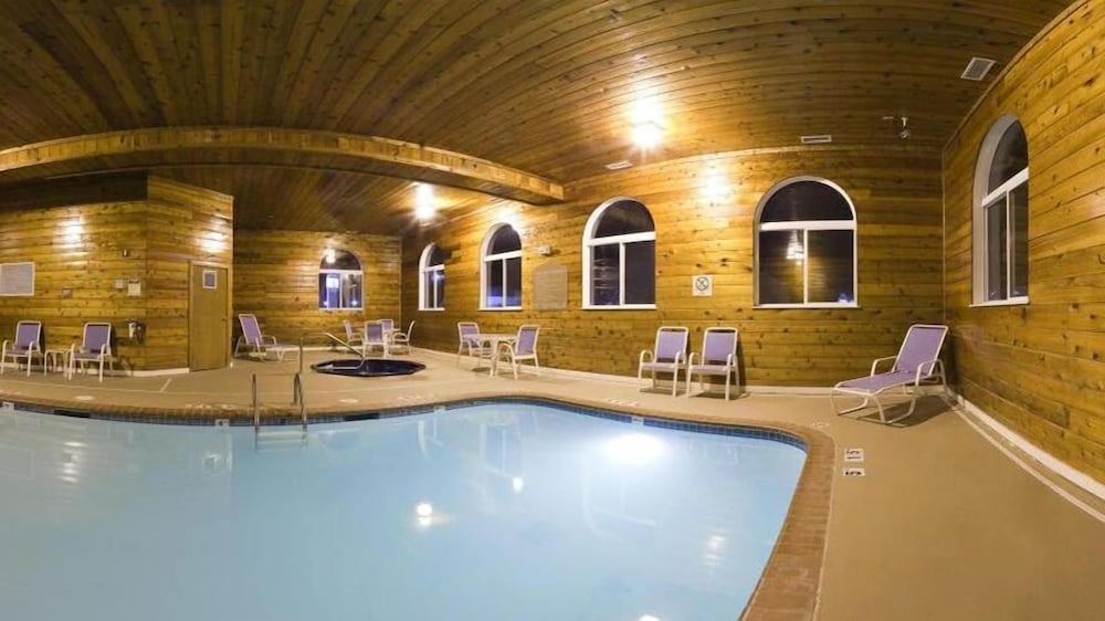 Holiday Inn Express Tuscola, an IHG Hotel in Tuscola | Best Rates ...