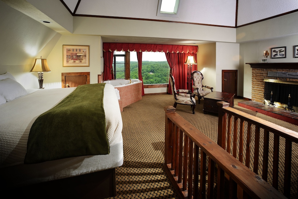 The Crescent Hotel and Spa Deals & Reviews (Eureka Springs, USA) | Wotif