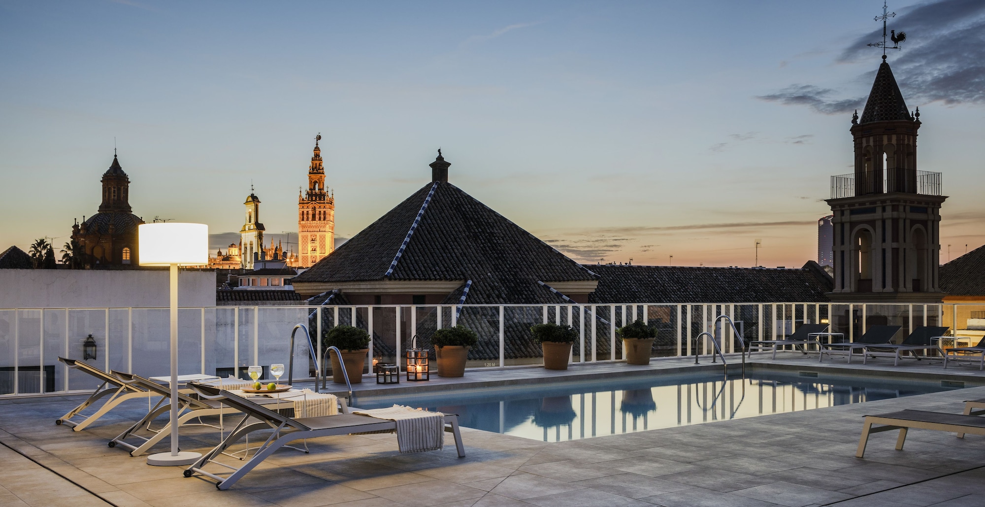 Hotels in Seville - Book a Top Seville Hotel | Expedia