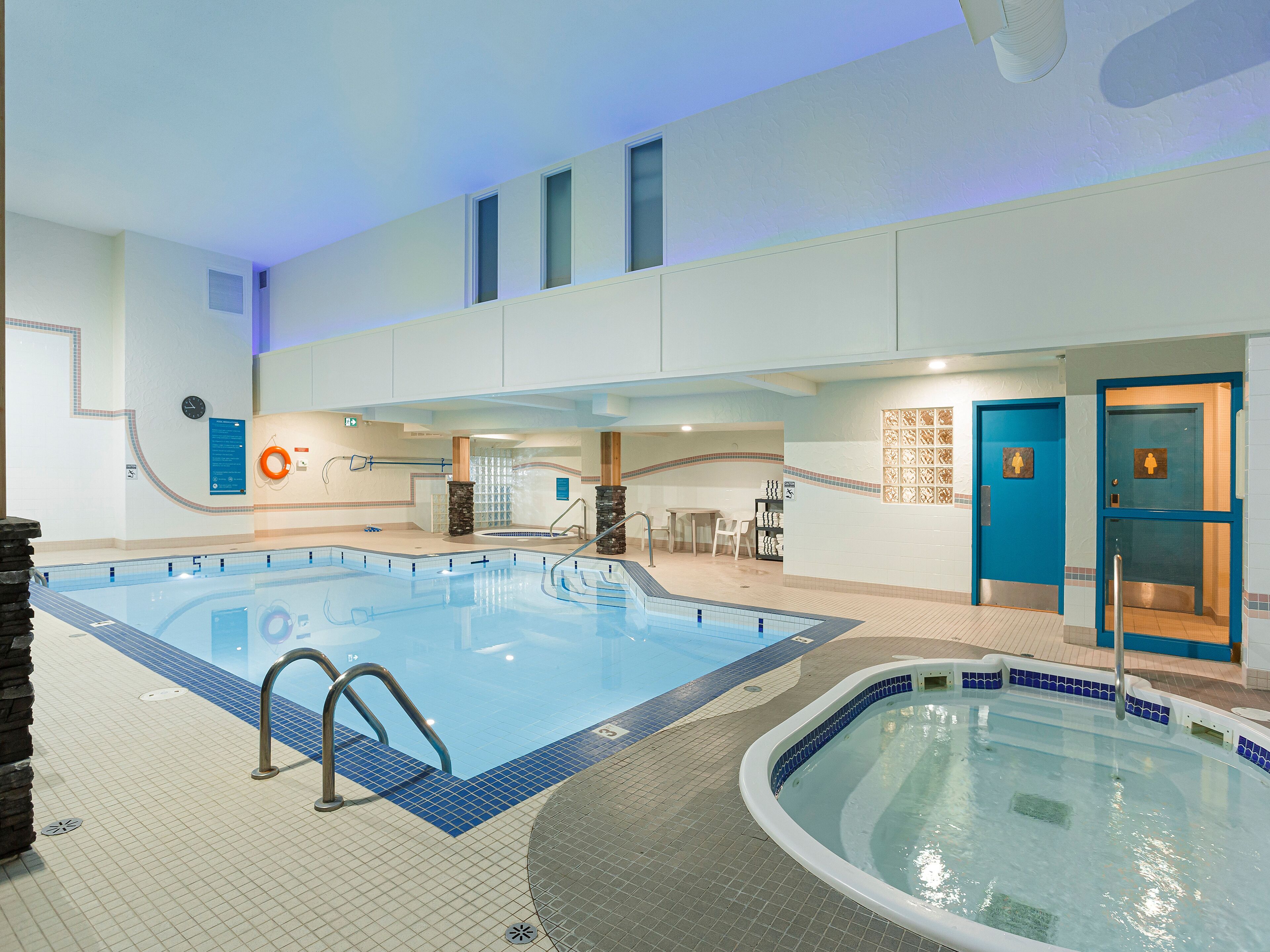 Hidden Ridge Resort Reviews, Deals & Photos 2023 - Expedia.ca