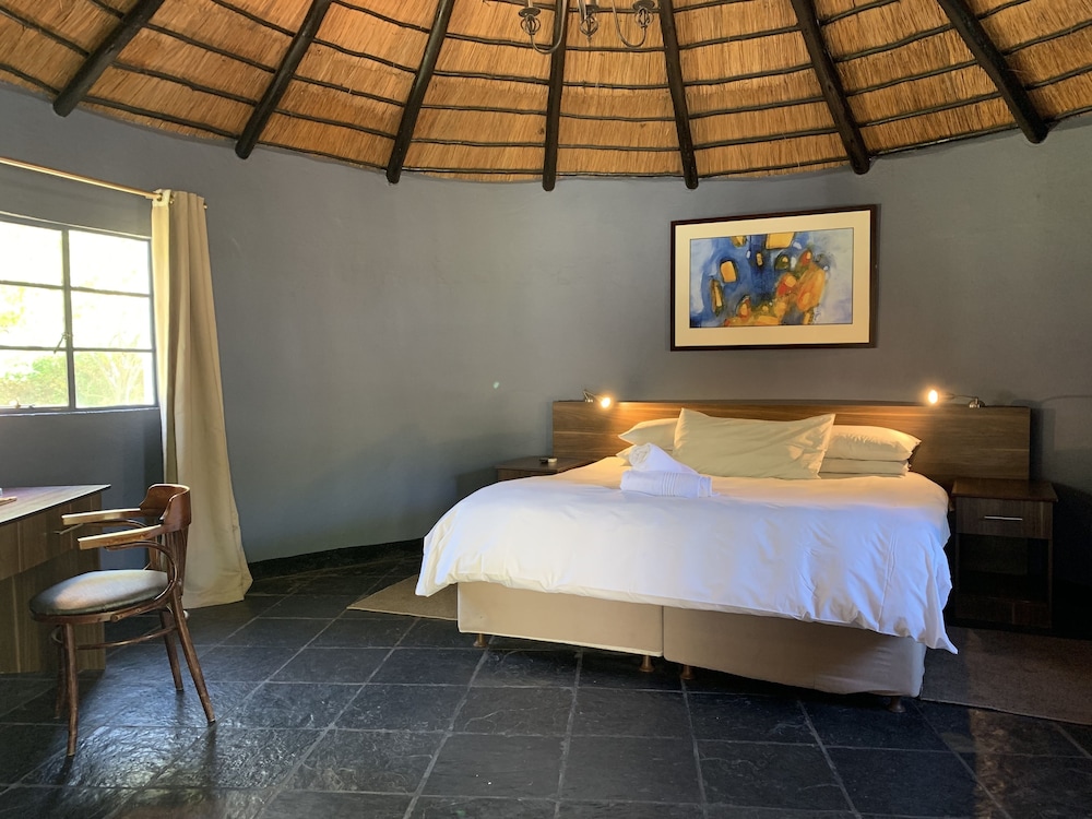 Shangri-La Country Hotel in Modimolle | Best Rates & Deals on Orbitz