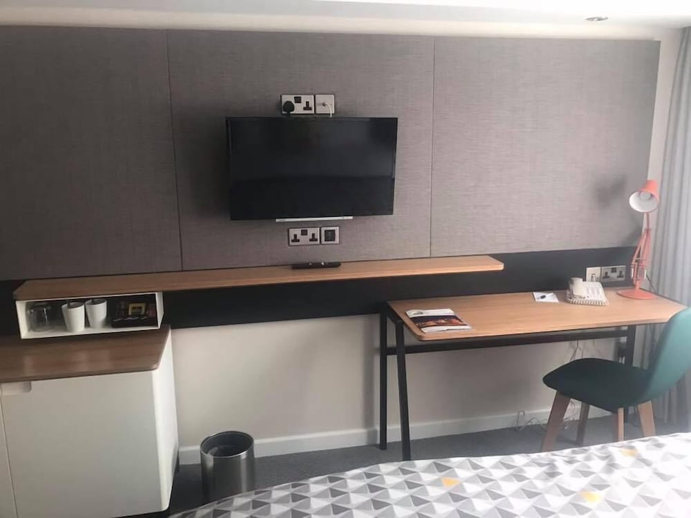 Holiday Inn South Normanton M1, Jct.28, an IHG Hotel Deals & Reviews ...