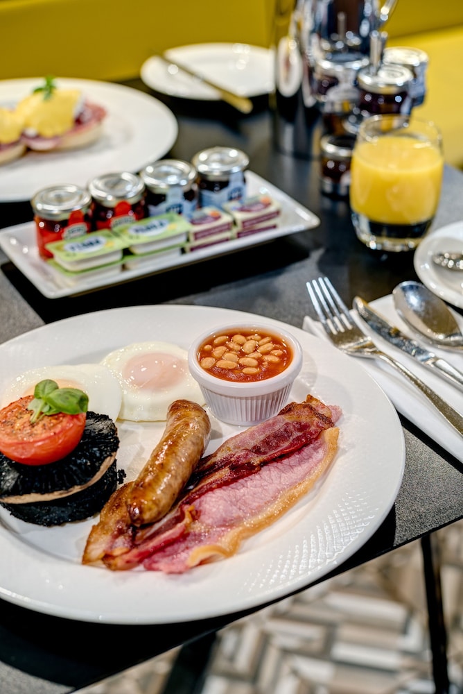 Apex City of Edinburgh Hotel in Edinburgh | Best Rates & Deals on Orbitz