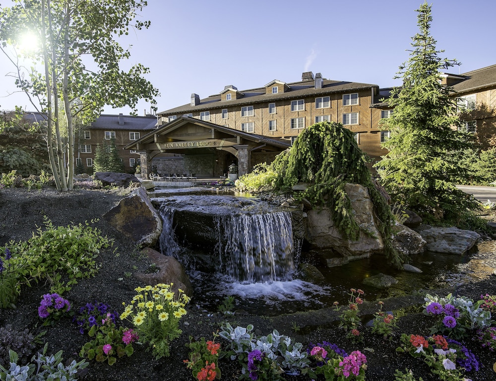 Sun Valley Resort, Sun Valley: $221 Room Prices & Reviews | Travelocity