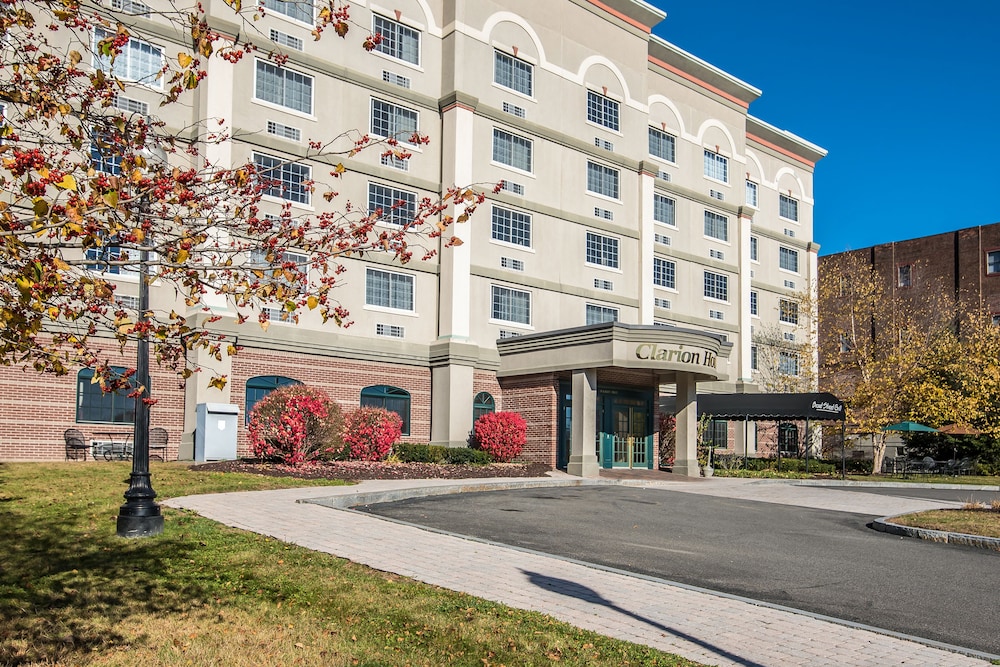 The Marx Hotel: AU$93 Deals & Reviews (Oneonta, USA) | Wotif