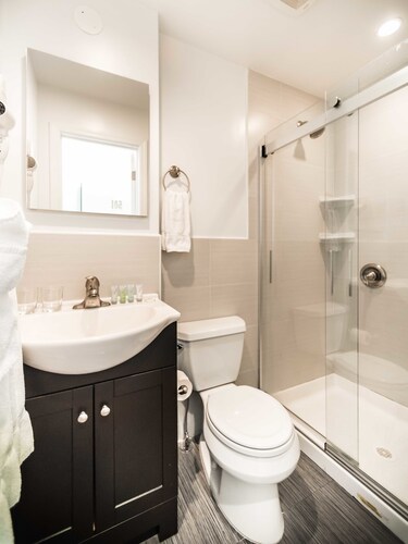 Chelsea Inn (New York, USA) | Expedia