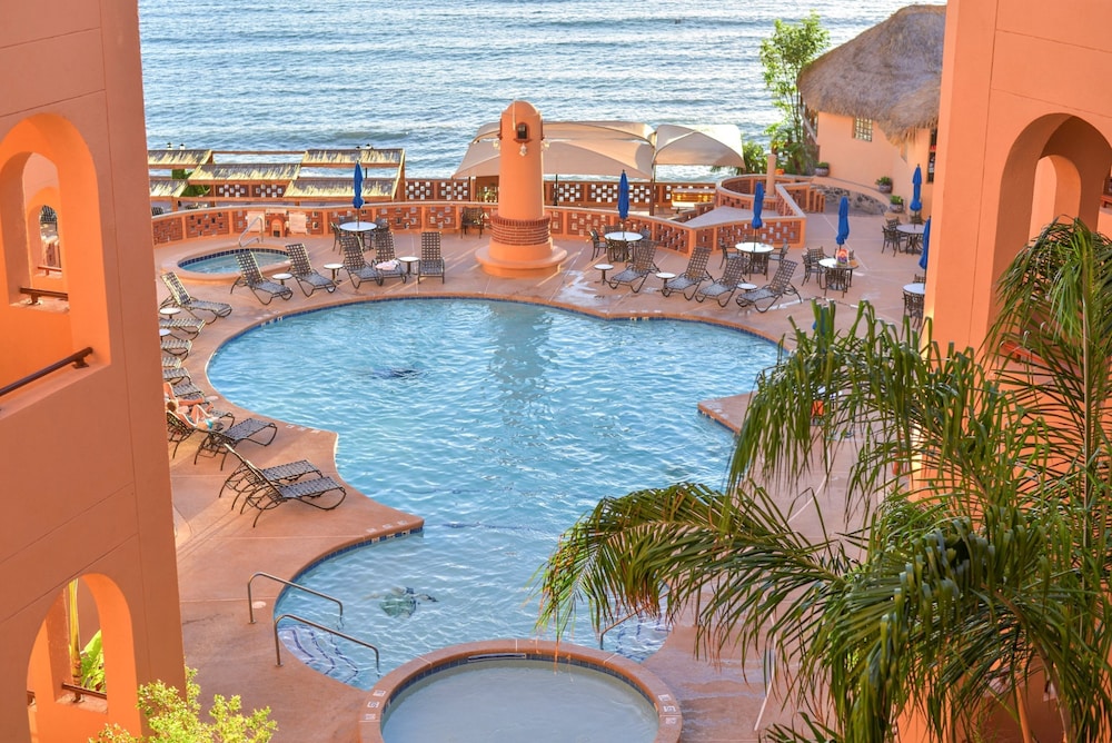 Sea of Cortez Beach Club in San Carlos | Best Rates & Deals on Orbitz