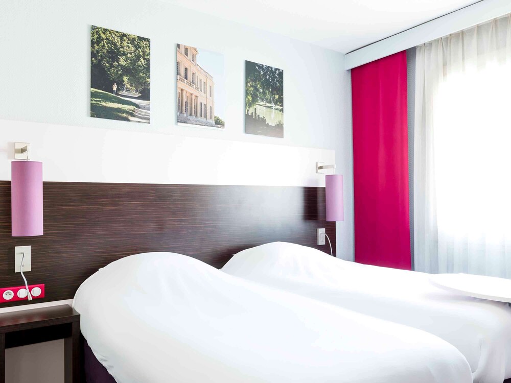 ibis Styles Marseille Centre Prado Castellane in Marseille | Best Rates ...