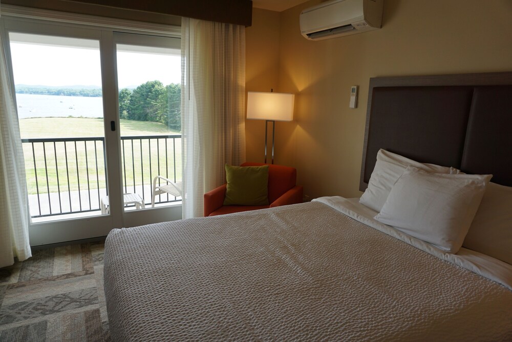 Belfast Harbor Inn in Belfast | Best Rates & Deals on Orbitz