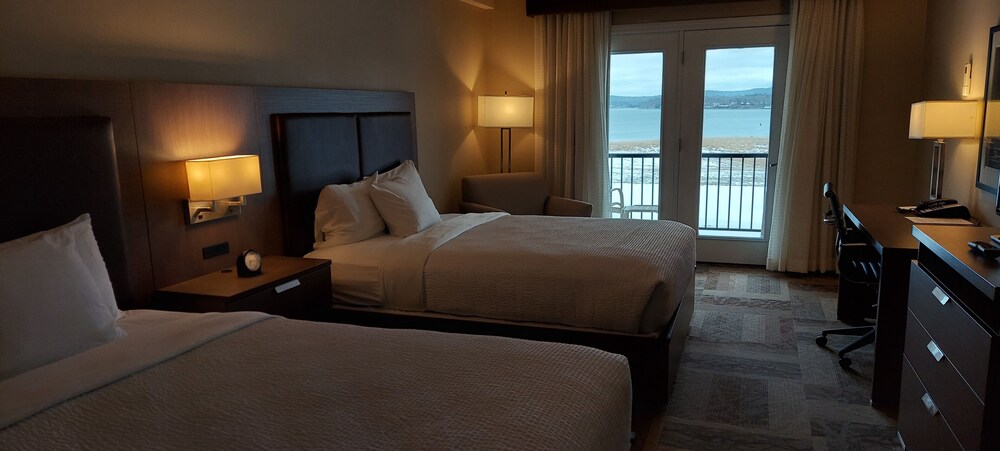 Belfast Harbor Inn in Belfast | Best Rates & Deals on Orbitz