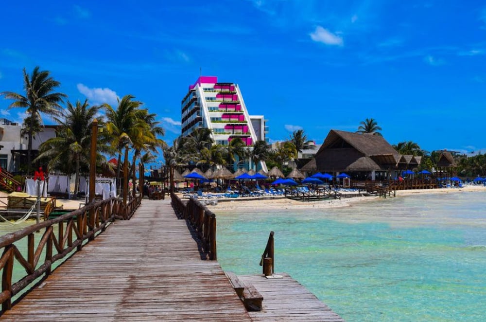 Mia Reef Isla Mujeres - All Inclusive in Isla Mujeres | Best Rates ...