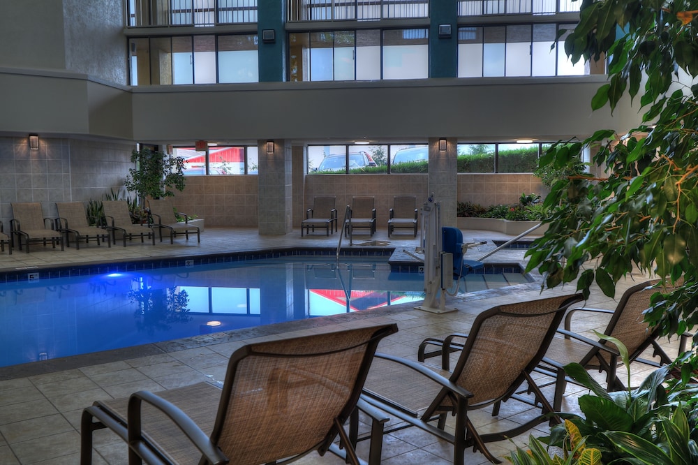 Quality Inn Near the Island Pigeon Forge in Pigeon Forge | Best Rates ...