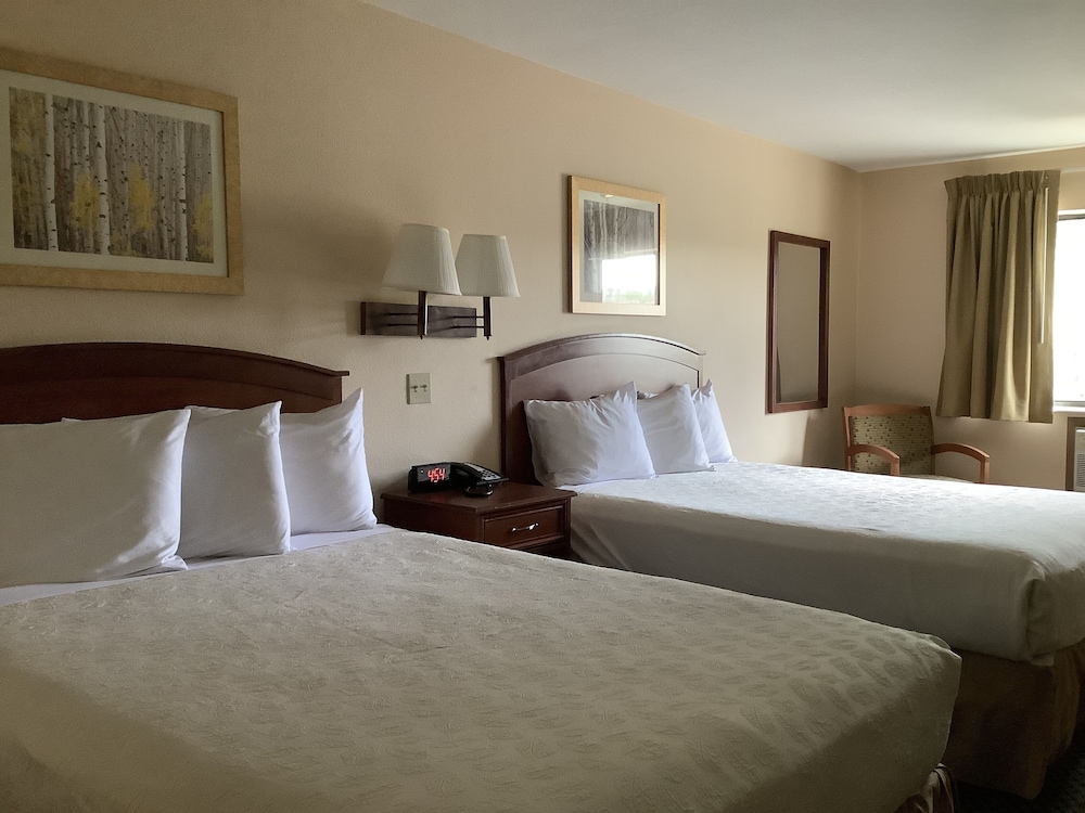 Luxury Inn And Suites, Silverthorne: $116 Room Prices & Reviews ...