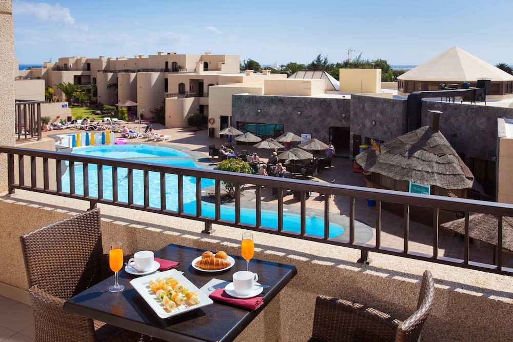 Blue Sea Costa Teguise Gardens Deals & Reviews (Teguise, ESP) | Wotif