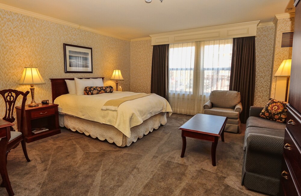 Fairhaven Village Inn, Bellingham: $219 Room Prices & Reviews | Travelocity