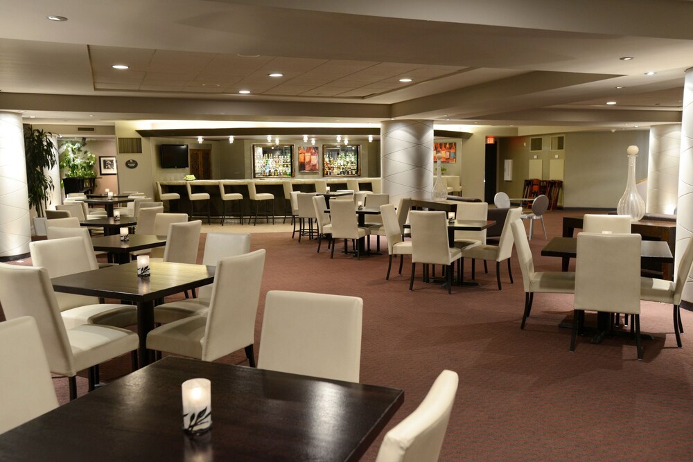 Magnolia Hotel Houston, A Tribute Portfolio Hotel: 2017 Room Prices ...