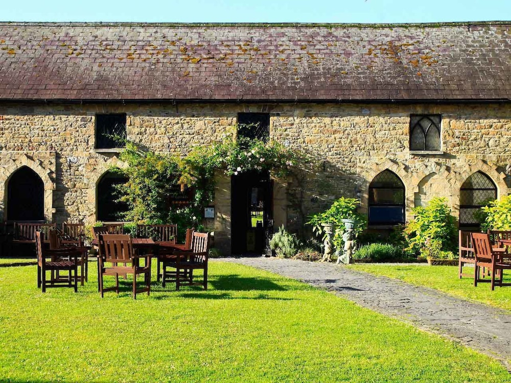 Kinnitty Castle Hotel, Kinnitty: $211 Room Prices & Reviews | Travelocity