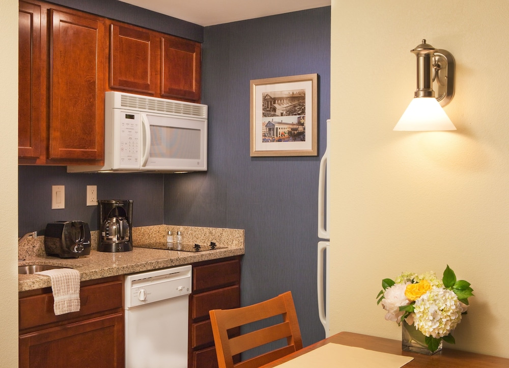 Residence Inn by Marriott Boston Harbor on Tudor Wharf in Boston | Best ...