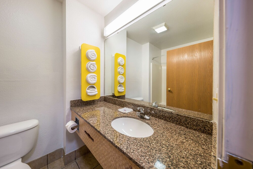 Motel 6 Decatur, TX in Decatur | Best Rates & Deals on Orbitz