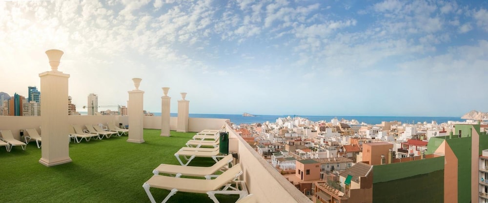 Magic Cristal Park en Benidorm desde 65 € - Trabber Hoteles