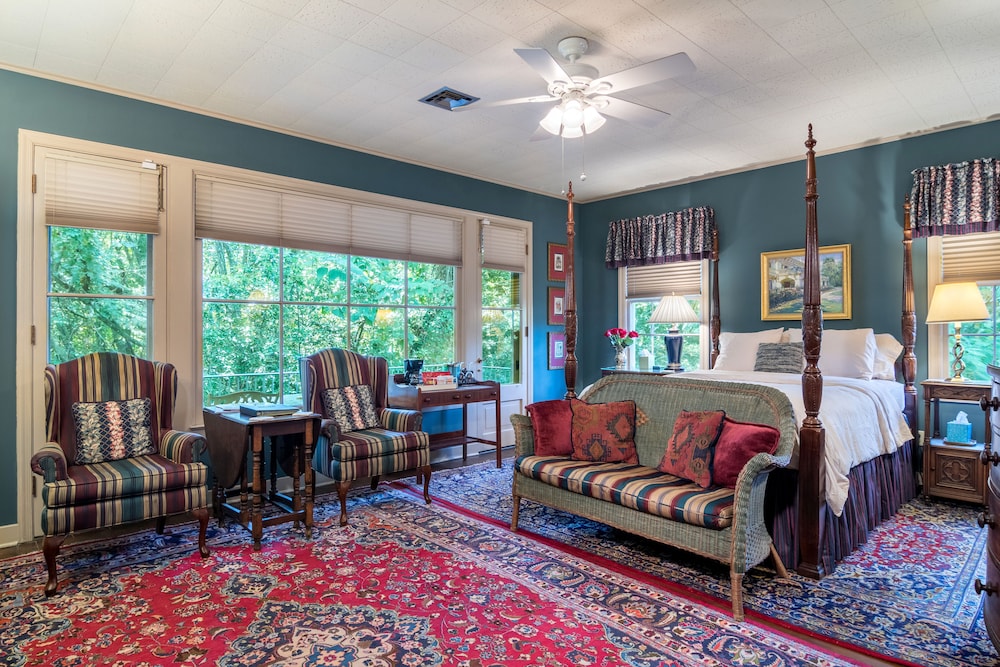 The Stockade Bed and Breakfast, Baton Rouge: $184 Room Prices & Reviews ...