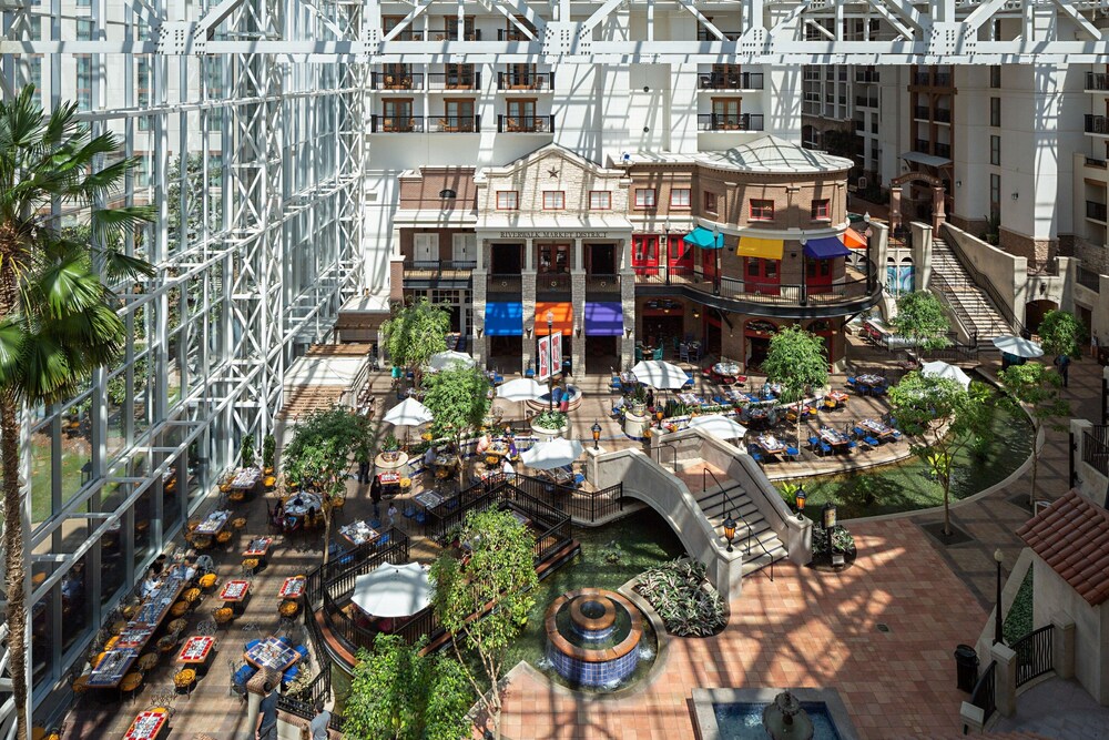 Gaylord Texan Resort & Convention Center in Dallas | Best Rates & Deals ...