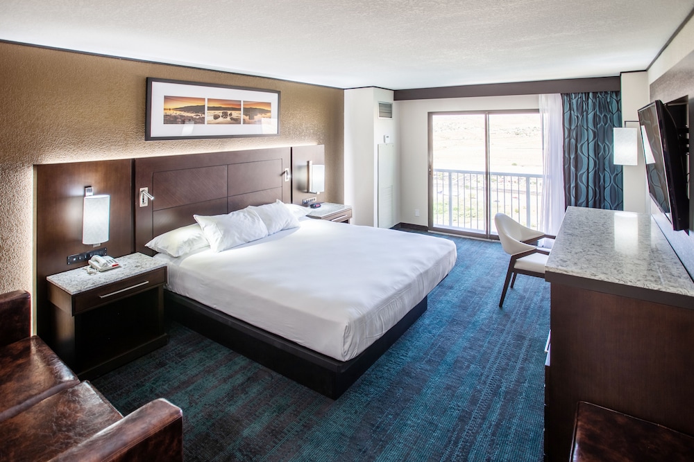 Room Deals for Don Laughlin's Riverside Resort Hotel & Casino, Laughlin ...