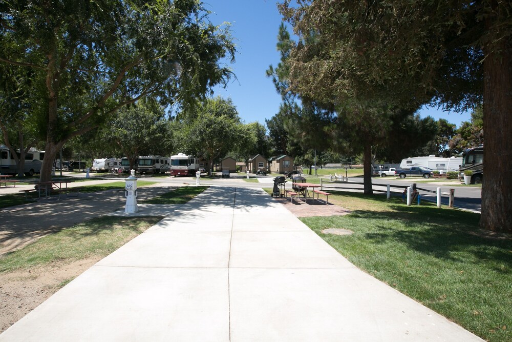 Flying Flags RV Resort & Campground in Buellton | Best Rates & Deals on ...