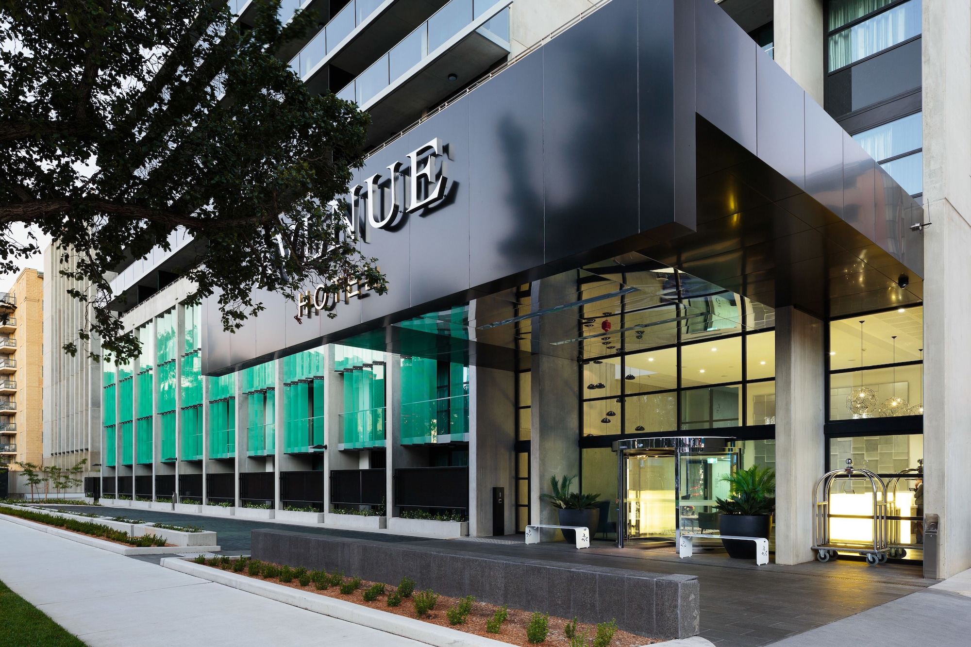 Canberra Hotel & Accommodation Deals 2023 from AU$85 | Expedia