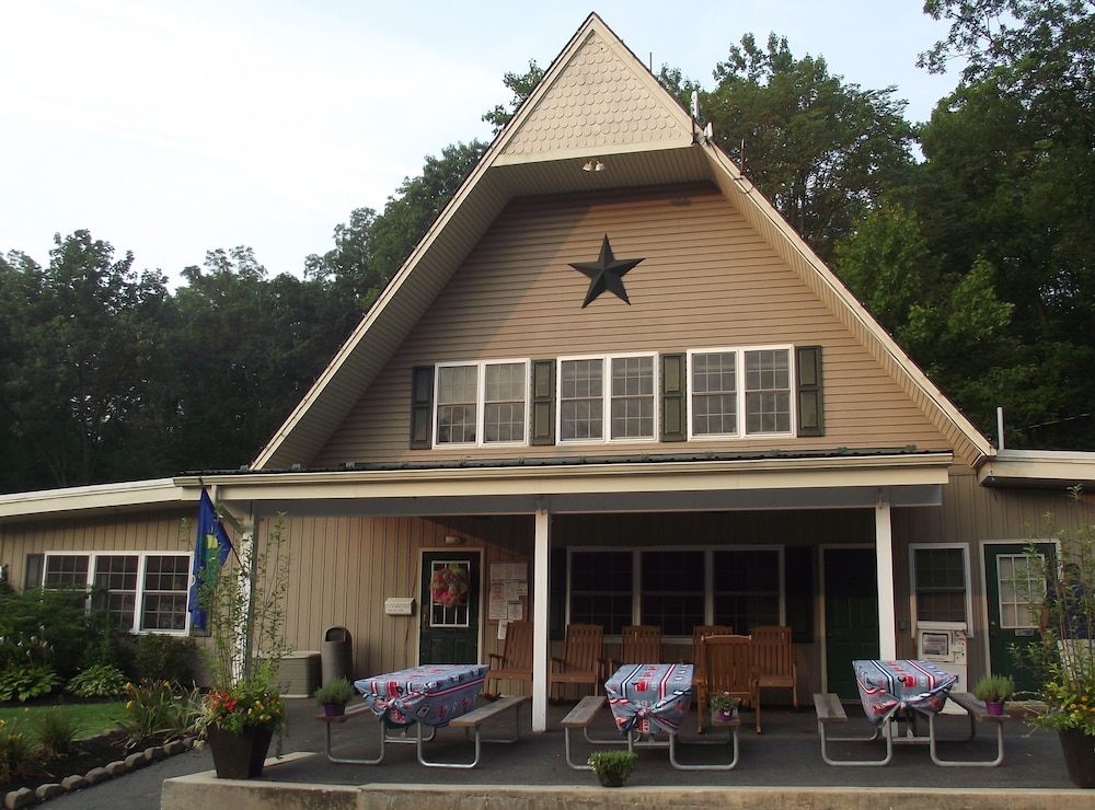 Sun Valley Camping and RV Resort, Narvon: $149 Room Prices & Reviews ...