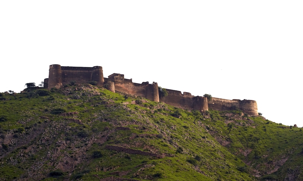 Patan Mahal: Deals & Reviews (Neem Ka Thana, IND) | Wotif