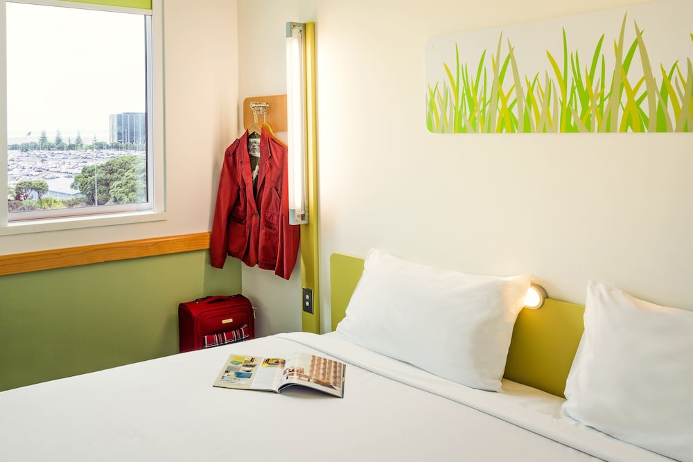 ibis budget Auckland Airport: AU$130 Deals & Reviews (Auckland, NZL ...