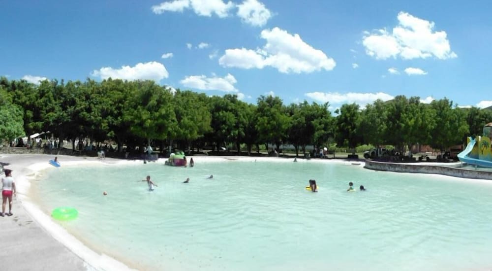 Las Jaras, Tamazula de Gordiano: Room Prices & Reviews | Travelocity