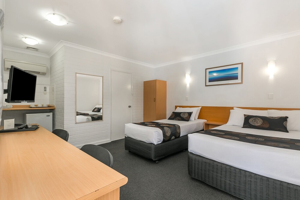 Flag Motor Lodge Deals & Reviews (Perth, AUS) | Wotif