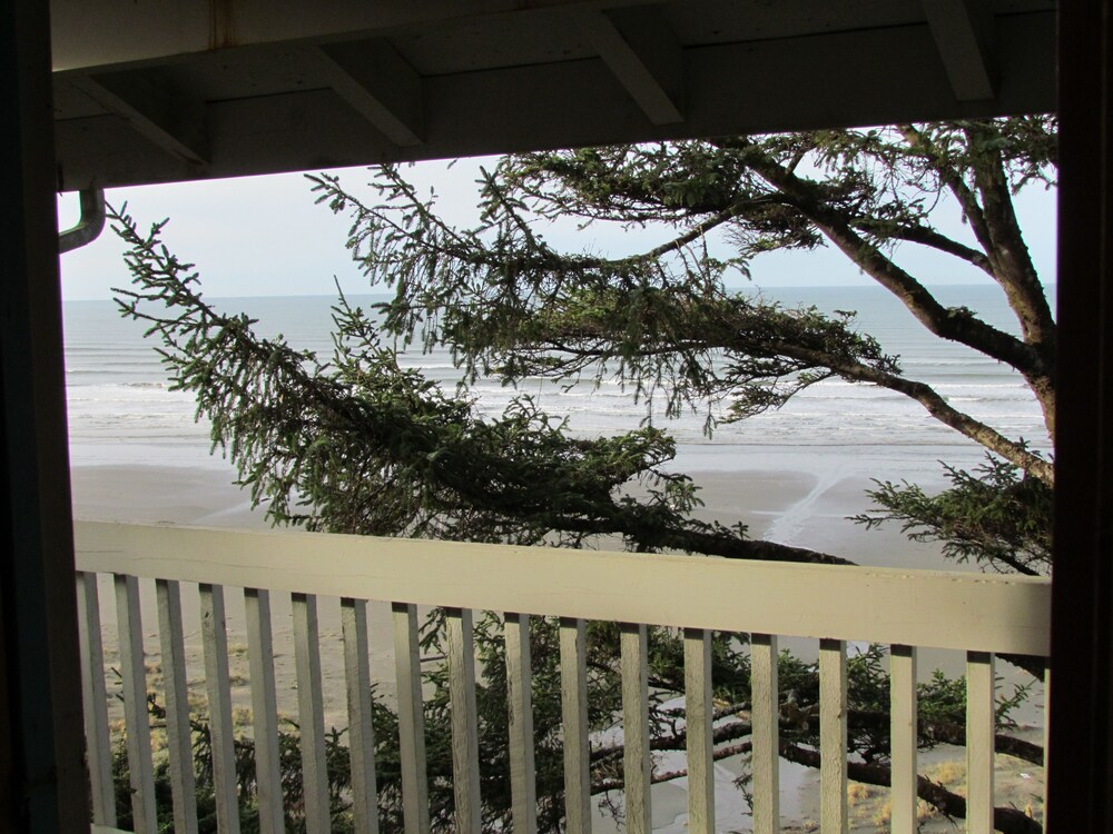 Ocean Crest Resort in Moclips | Best Rates & Deals on Orbitz