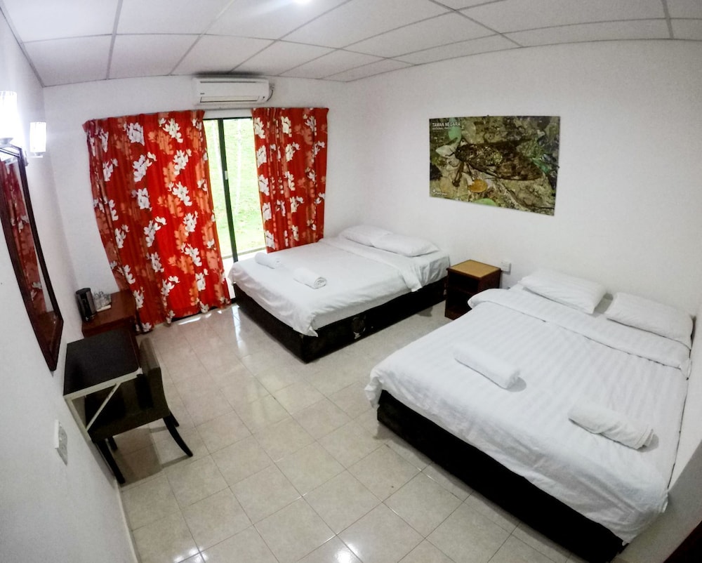 Xcape Resort at Taman Negara: AU$53 Deals & Reviews (Kuala Tembeling ...