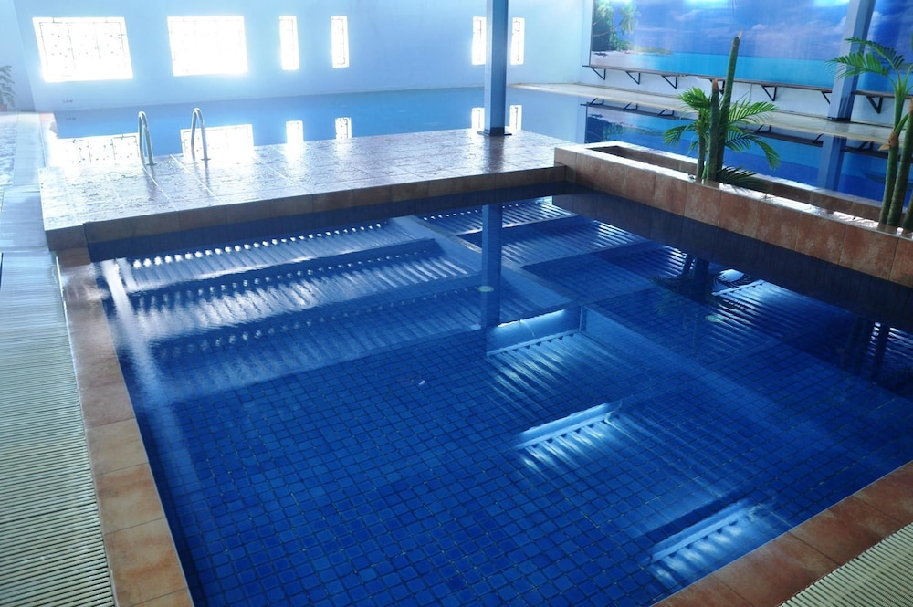 Sumai Hotel Apartment Deals & Reviews (Kuala Terengganu, MYS) | Wotif