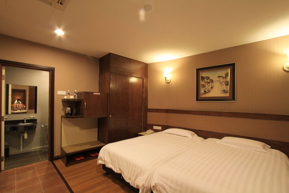 Ming Paragon Hotel in Kuala Terengganu | Best Rates & Deals on Orbitz