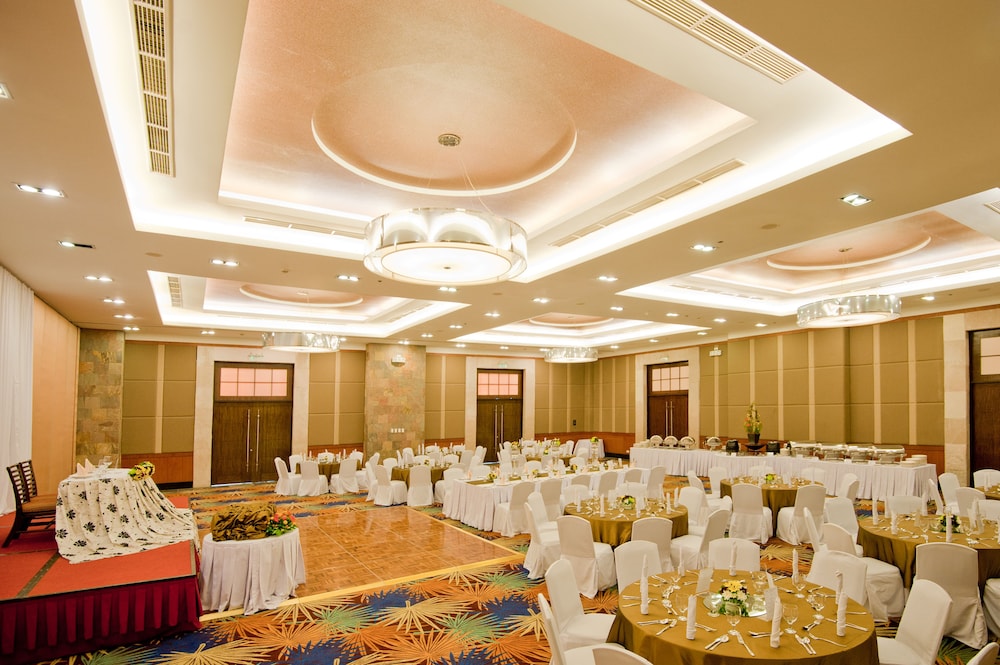 Summit Ridge Tagaytay in Tagaytay | Best Rates & Deals on Orbitz