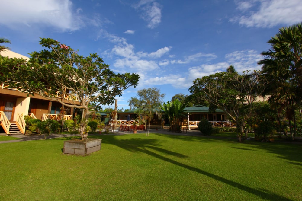 Rapopo Plantation Resort Deals & Reviews (Yaphank, USA) | Wotif