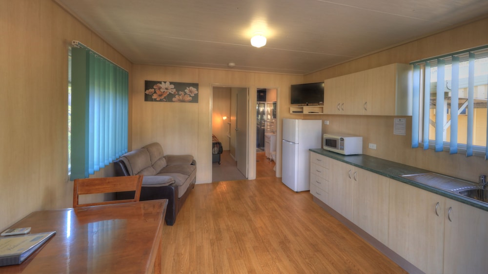 Pepper Tree Cabins: AU$140 Deals & Reviews (Kingaroy, AUS) | Wotif
