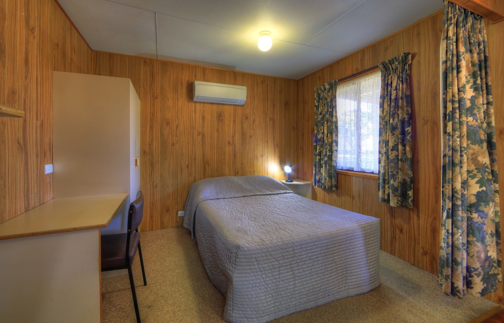 Beechworth Lake Sambell Caravan Park, Australia | Australian Accommodation