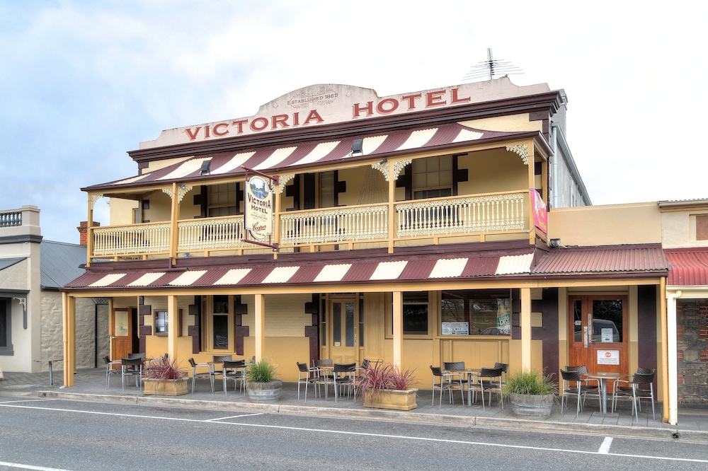 Victoria Hotel - Strathalbyn in Strathalbyn | Best Rates & Deals on Orbitz