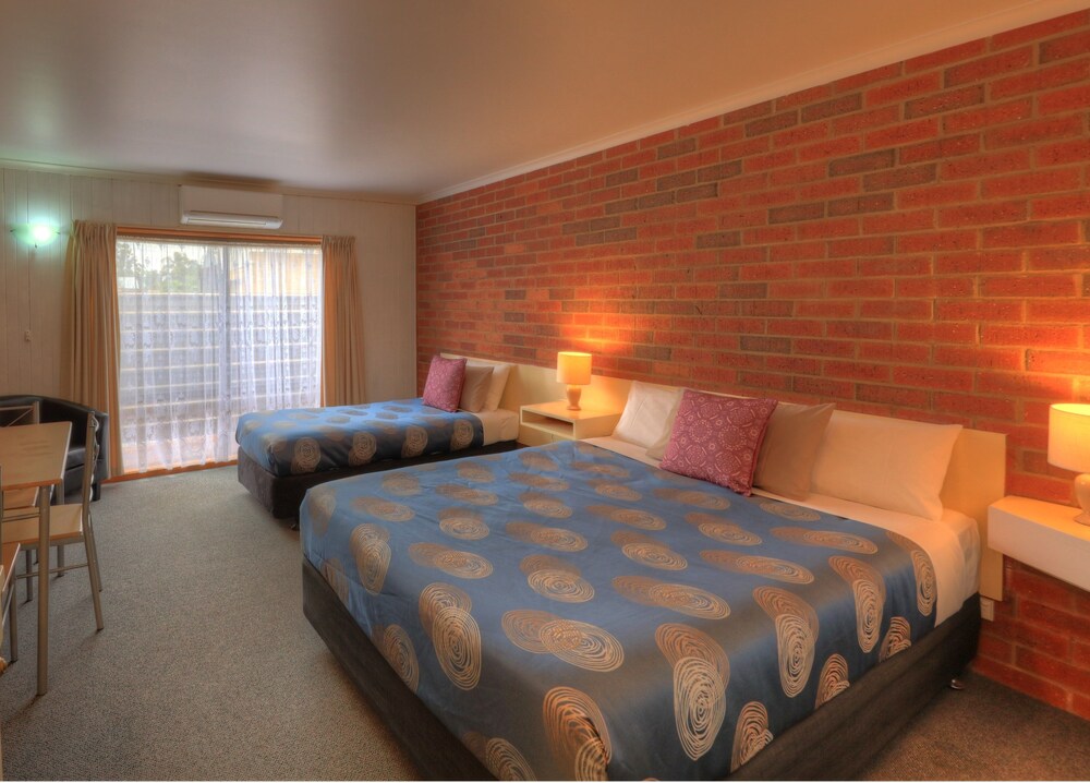 Kyabram Country Motel in Kyabram | Best Rates & Deals on Orbitz