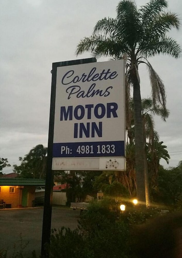 Corlette Palms Motor Inn: AU$155 Deals & Reviews (Corlette, AUS) | Wotif