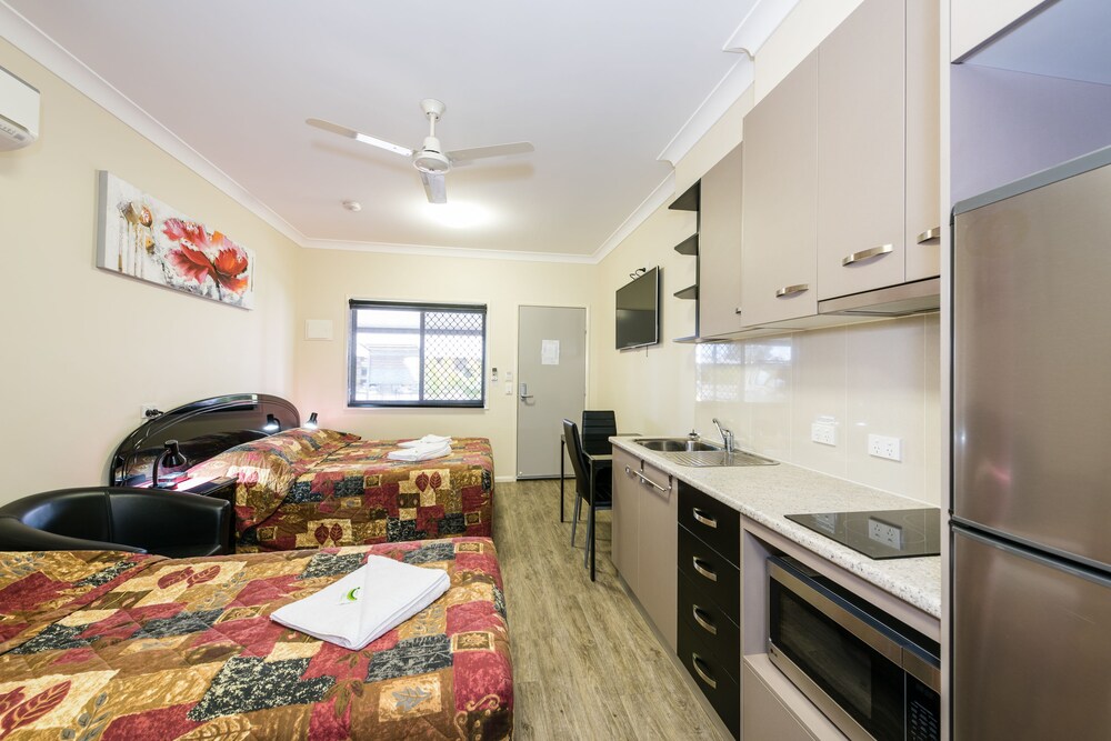 Athena Studio Units: Deals & Reviews (Roma, AUS) | Wotif